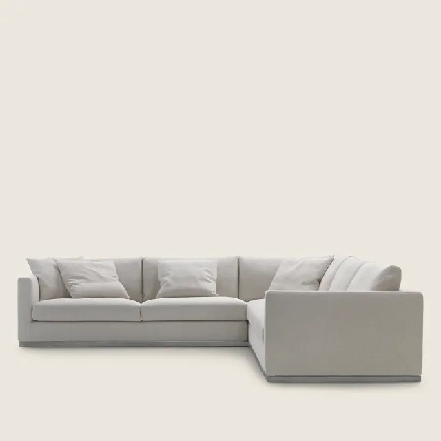 Flexform Magnum Sofa, 180 cm Wooden Frame, Dubai