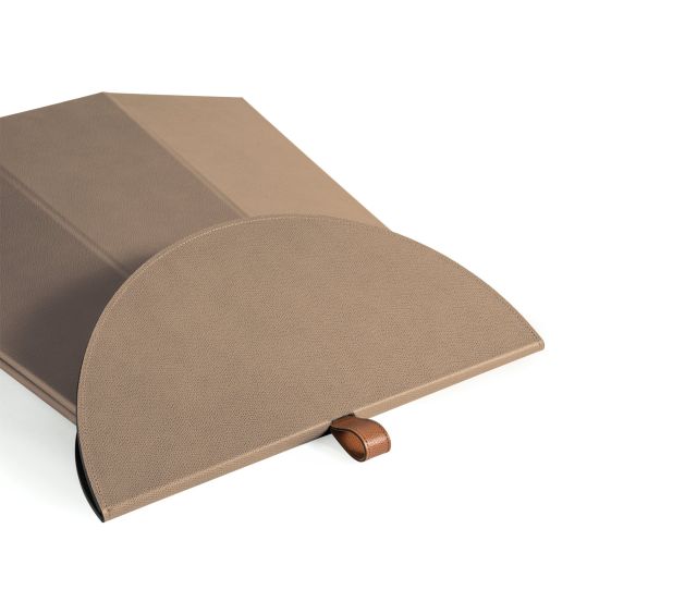 Pinetti Aile Folding Side Table, Versatile Indoor-Outdoor Use - Pinetti - Folding Tables ...