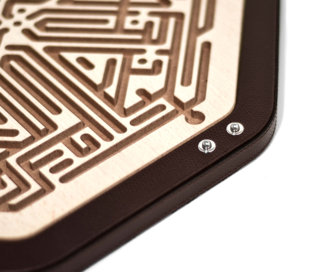 Pinetti Jinn Octagonal Labyrinth Board Game for Office & Yacht ...