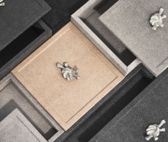 Pinetti Thalia Square Box for Versatile Home & Office Use - Pinetti ...