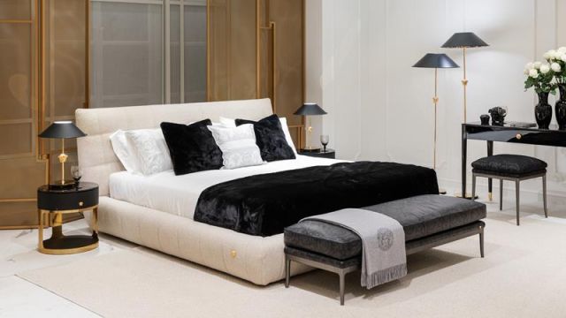 La Medusa bed - Versace Home - Beds — Solomia Home Furniture – Official ...
