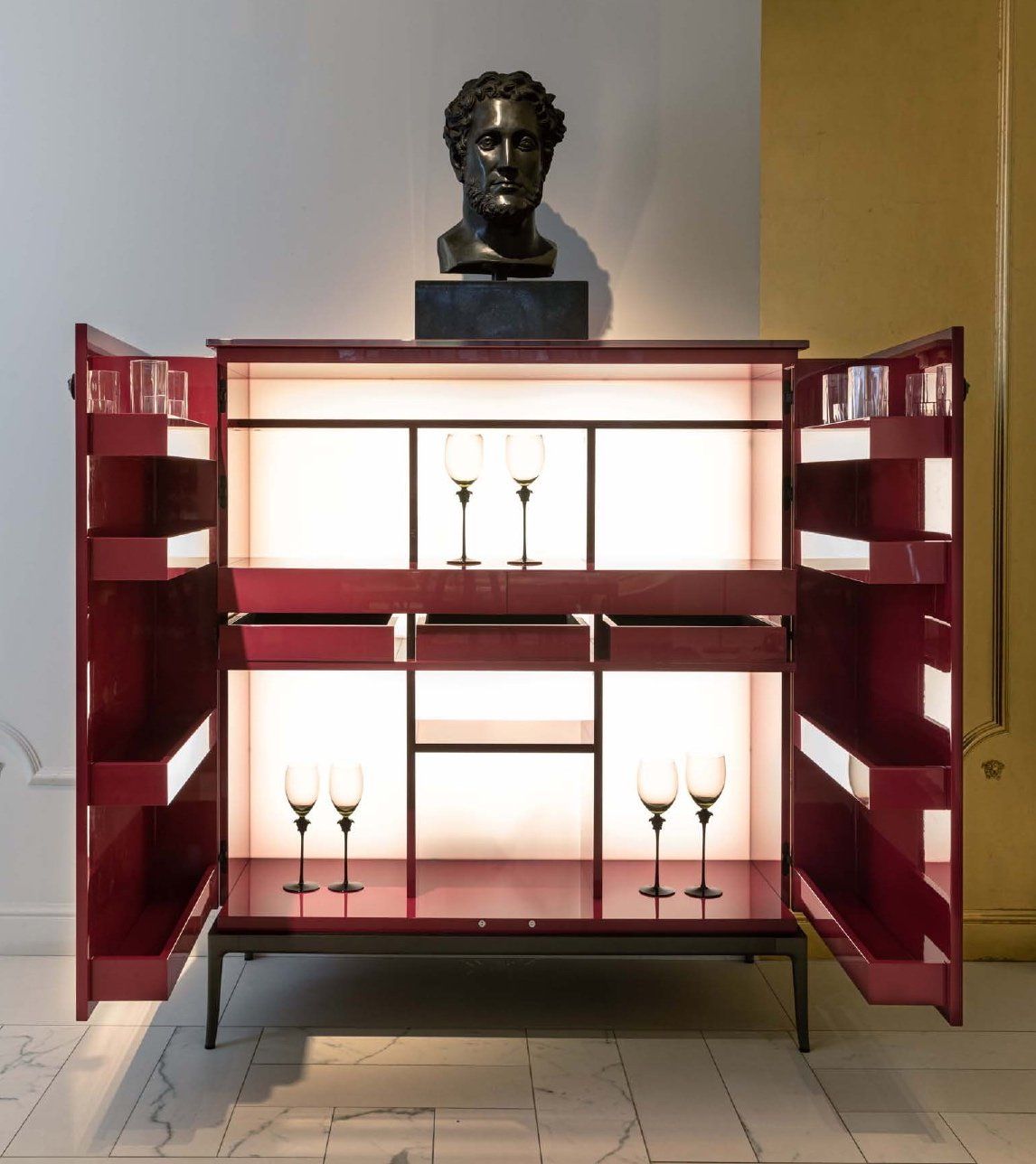 Versace Stiletto Bar Cabinet, 120 cm Lacquered Wood, Dubai
