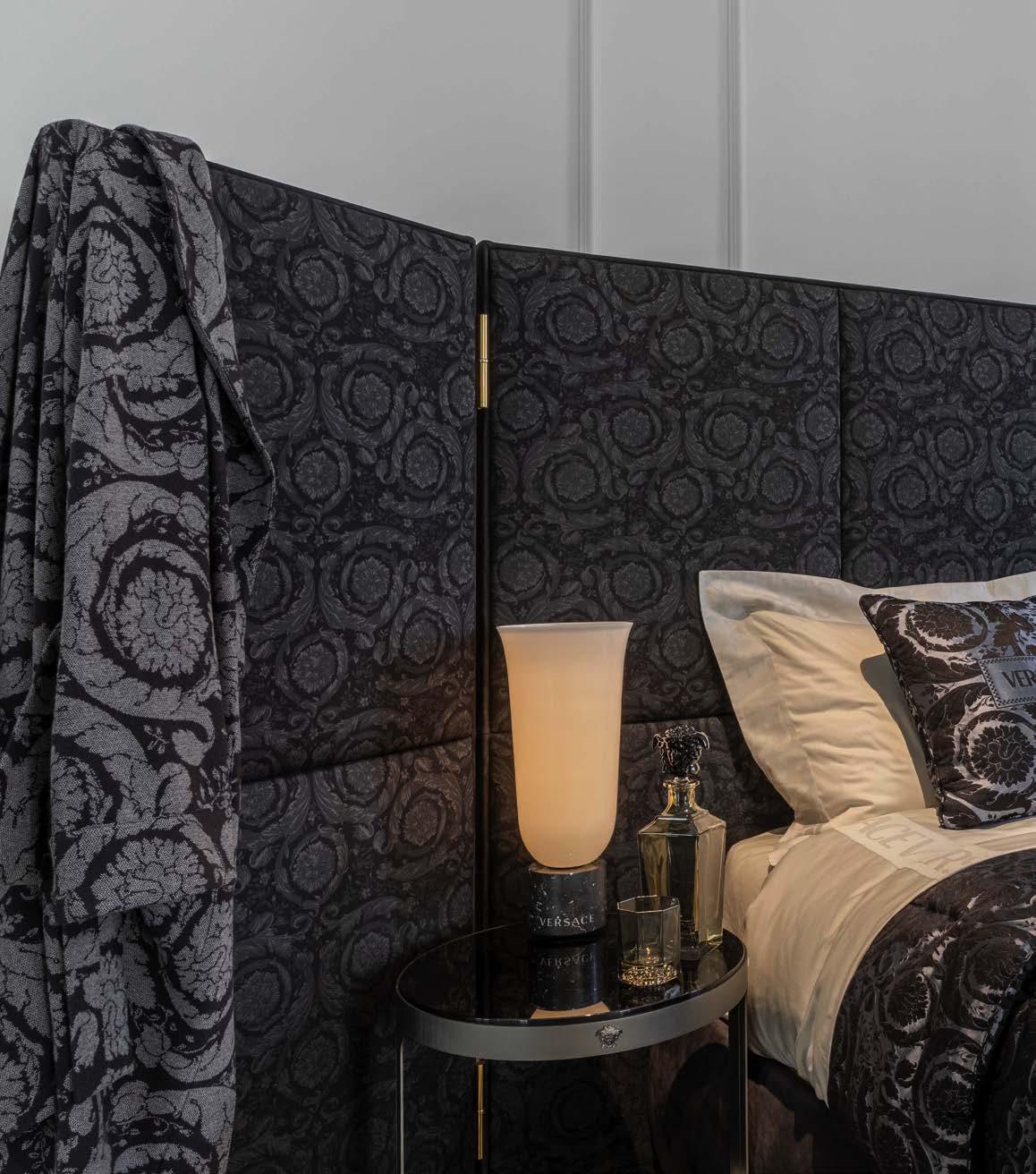 V-king bed - Versace Home - Beds — Solomia Home Furniture – Official ...