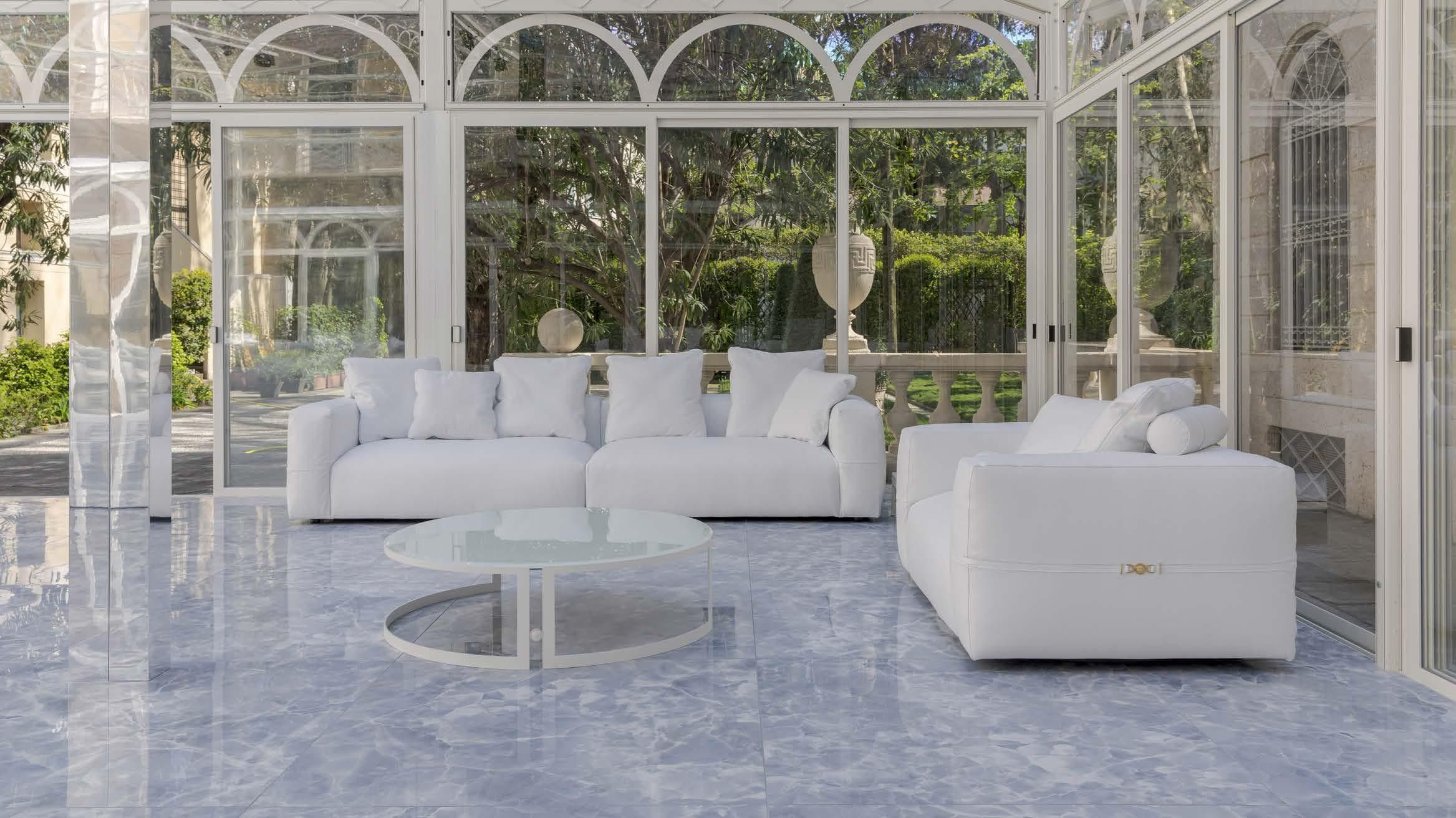 Medusa 95 sofa - Versace Home - Sofas — Solomia Home Furniture ...