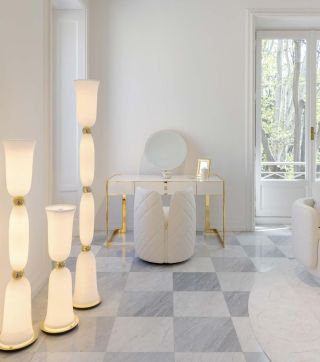 Via Gesù Medusa lady desk - Versace Home - Vanity desks — Solomia Home ...