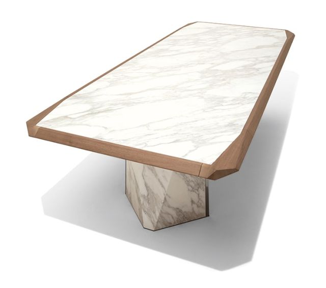 Giorgetti Amadeus Table: Italian Furniture for Dubai Villas