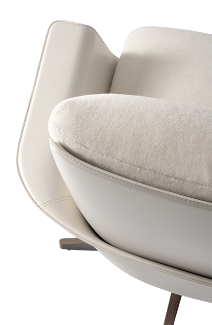 Clori - Giorgetti - Armchairs — Luxury Italian Furniture Store