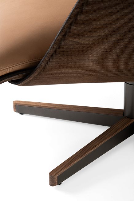 Clori - Giorgetti - Armchairs — Luxury Italian Furniture Store