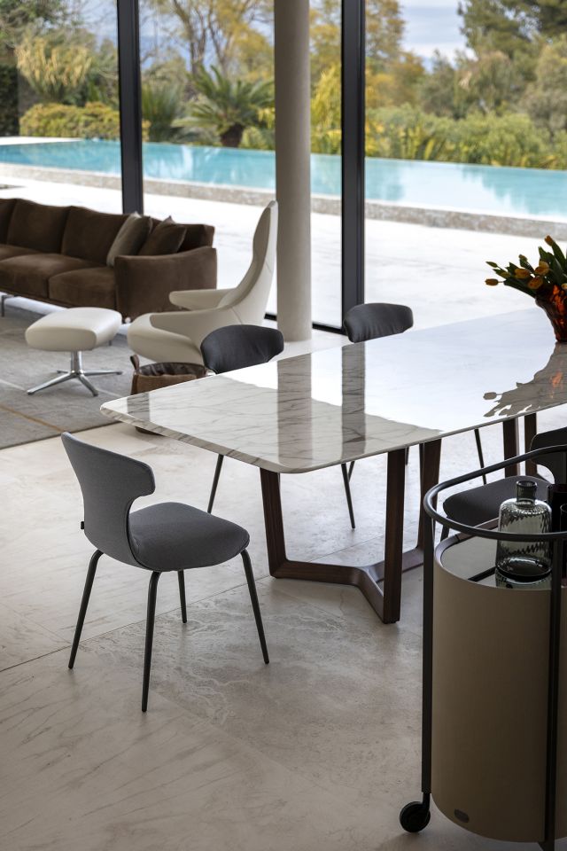 Montera Mas | Chair - Poltrona Frau - Chairs — Luxury Italian Furniture ...