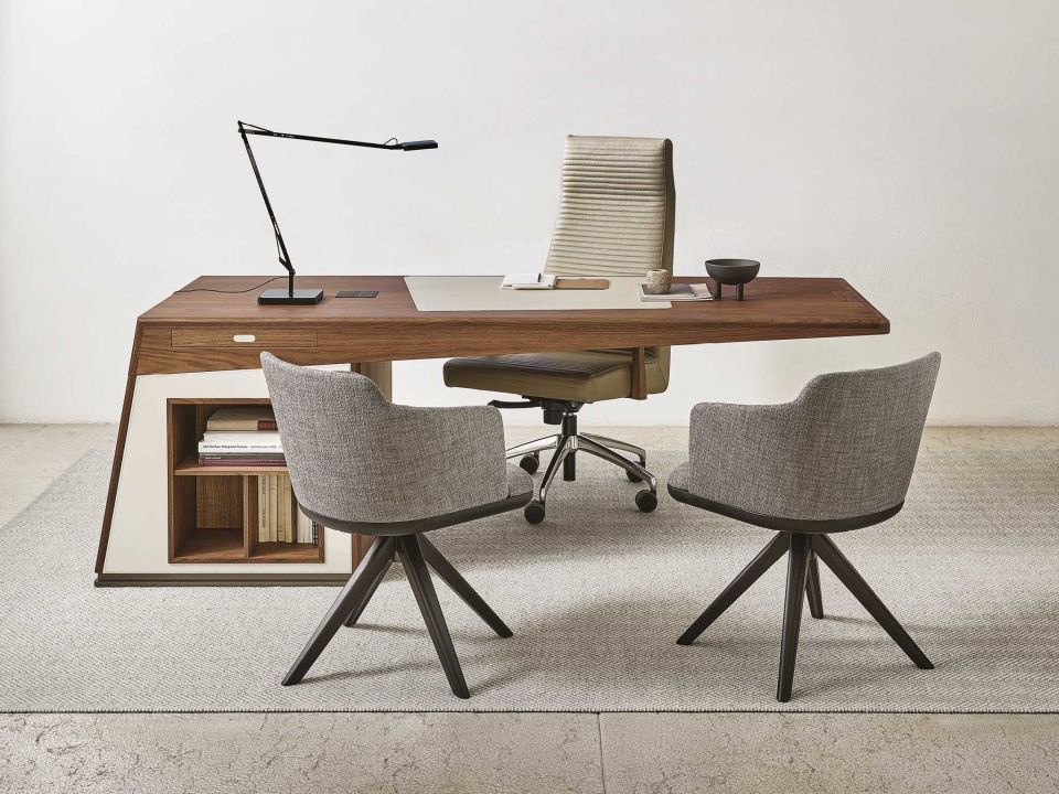 La Medusa dining table - Versace Home - Tables and desks — Solomia Home ...