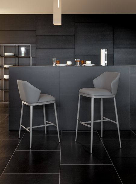 Mida too - Bonaldo - Stools — Luxury Italian Furniture Store